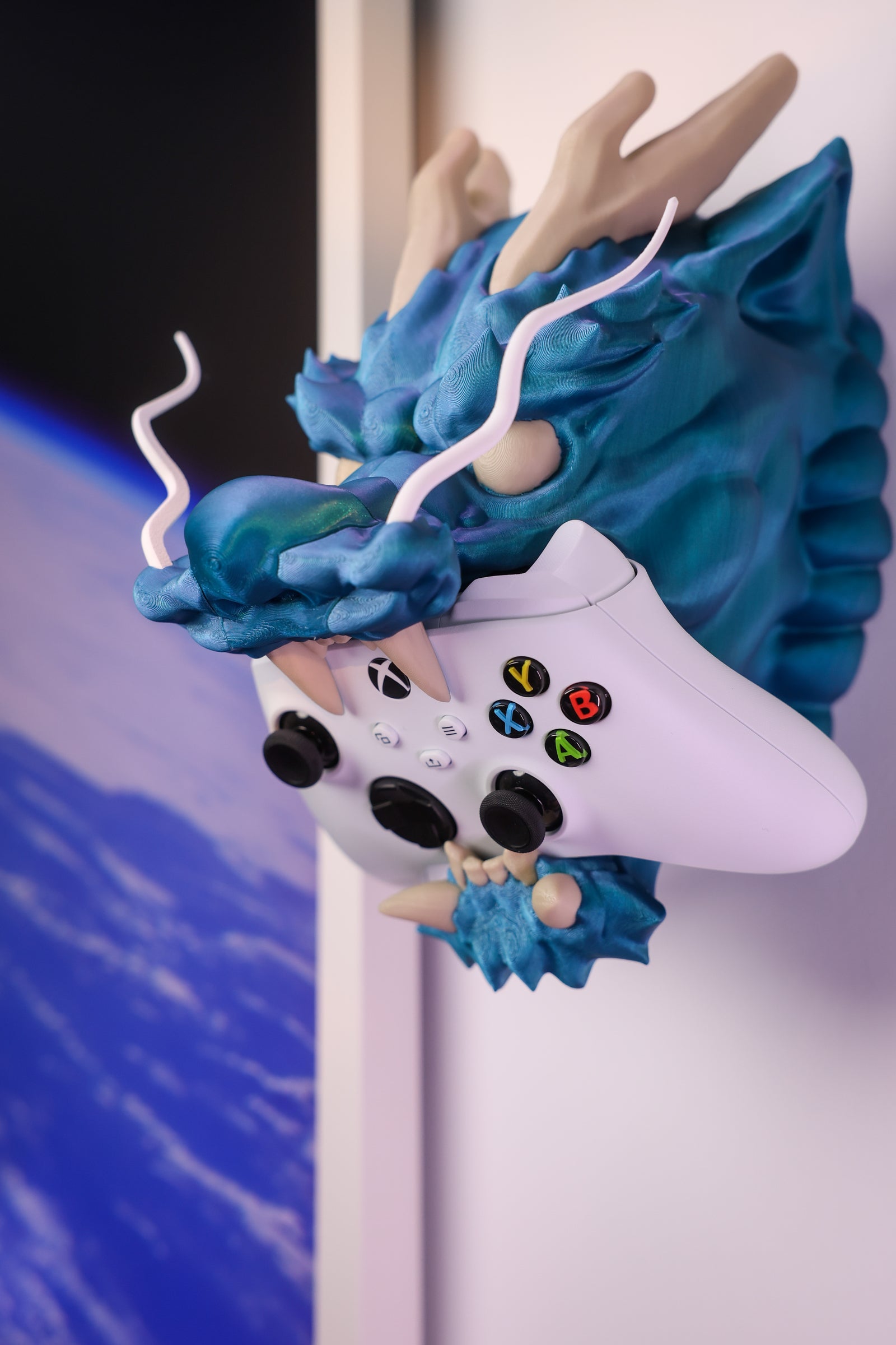 Dragon Controller Stand - Epic Gaming Holder for Xbox, PlayStation, Ni ...